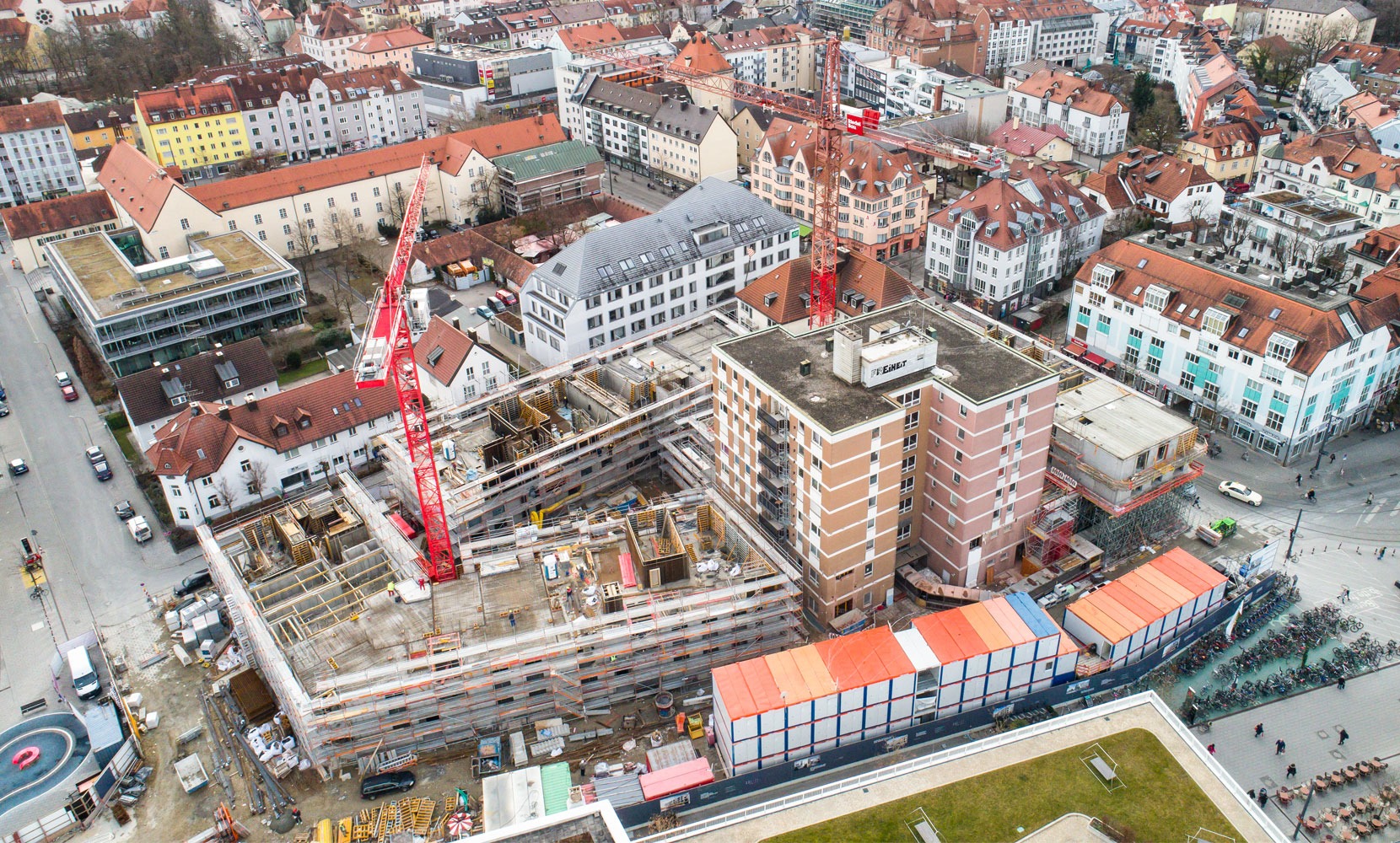 Pace Pasing Central M nchen Riedel Bau